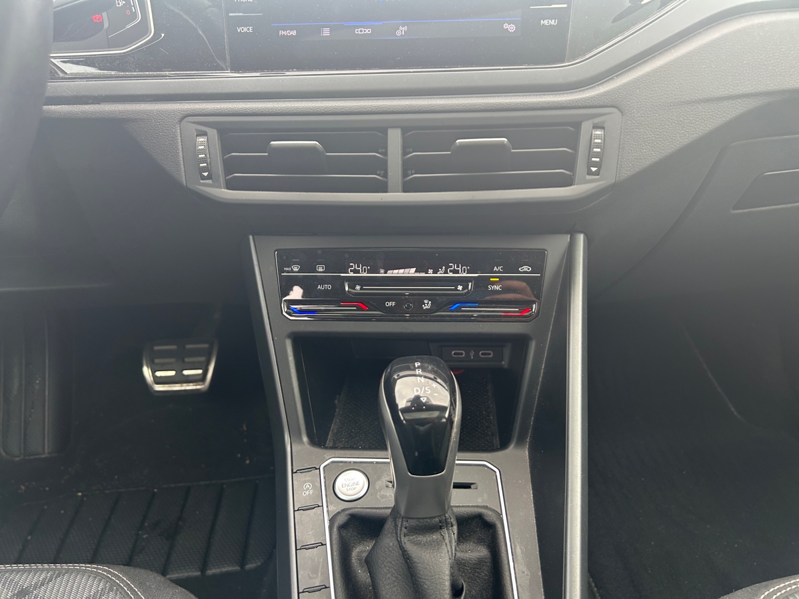 Polo 1.0 TSI 95 S&S DSG7 R-Line - 5 portes - Essence - Automate ...